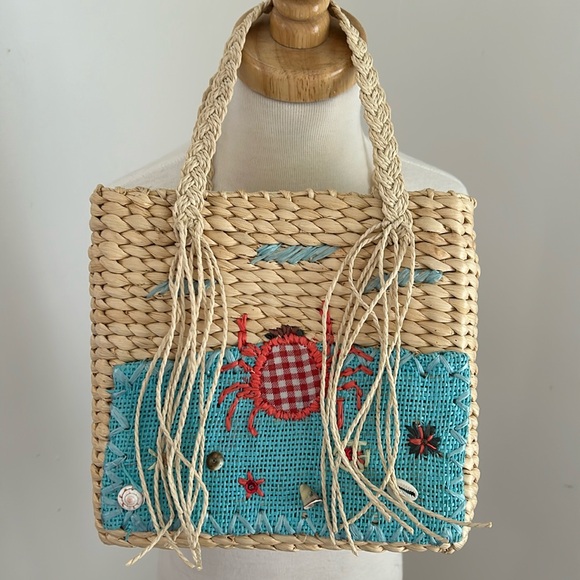 REDfish Designs | Bags | Redfish Designs Crab Themed Straw Bag Nwt ...